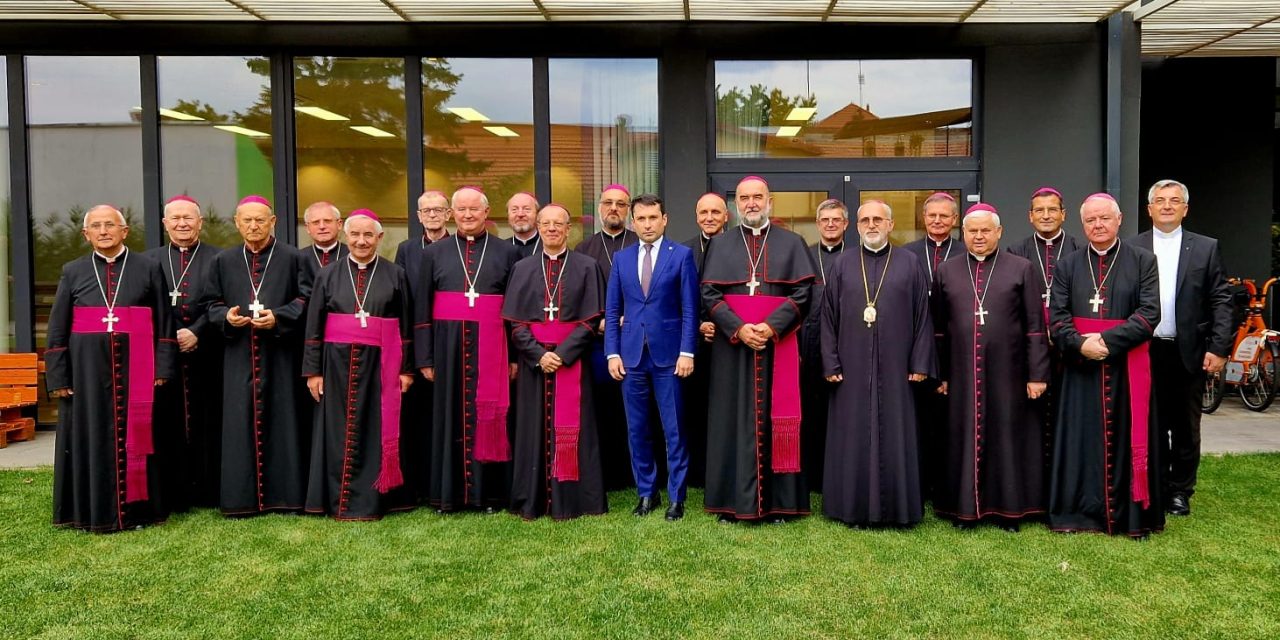 COMUNICAT: Împreună spre Marele Jubileu 2025, Episcopii catolici din ...