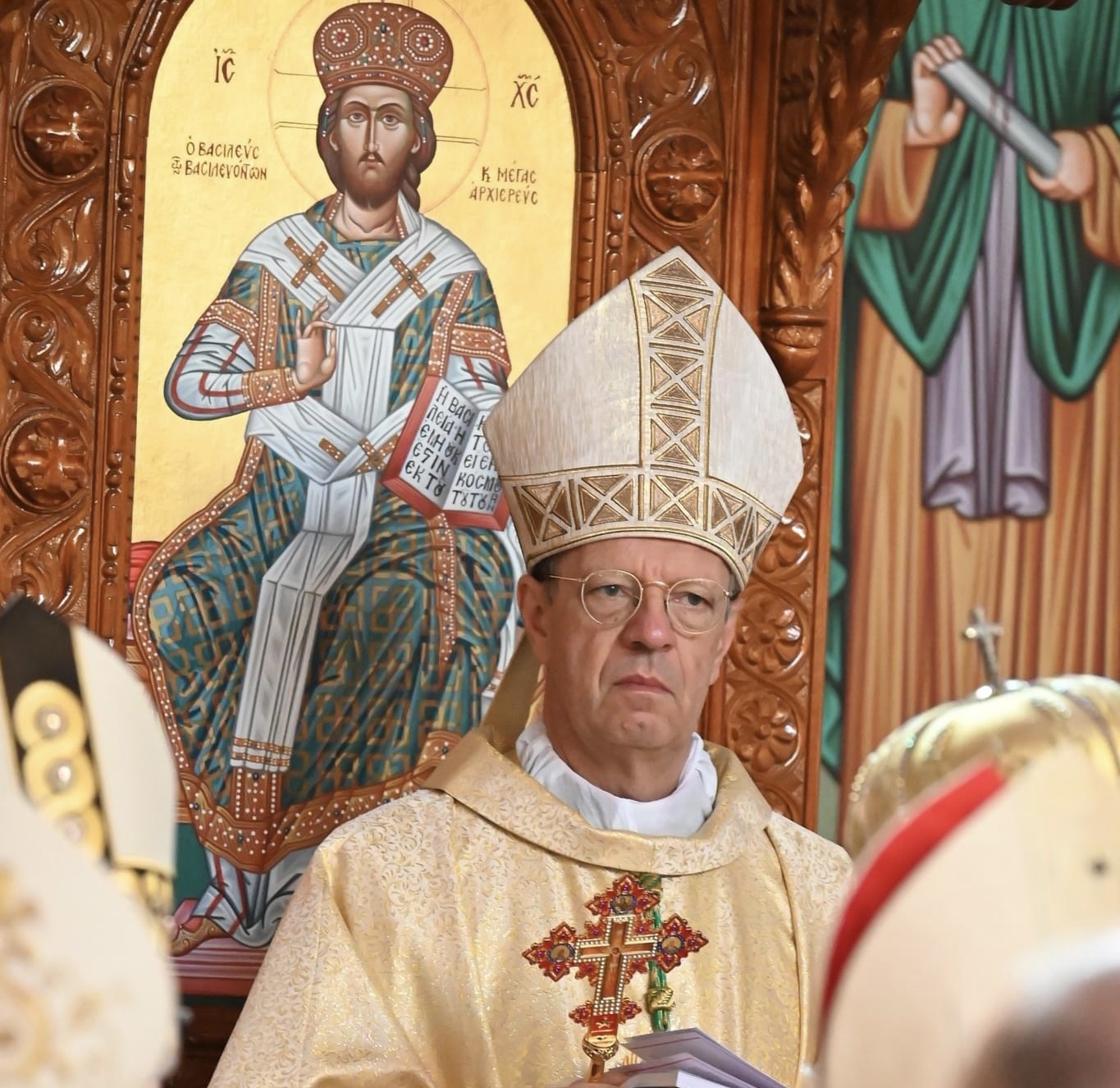 ES Mons. Giampiero Gloder, Nunțiu Apostolic în România și Republica ...