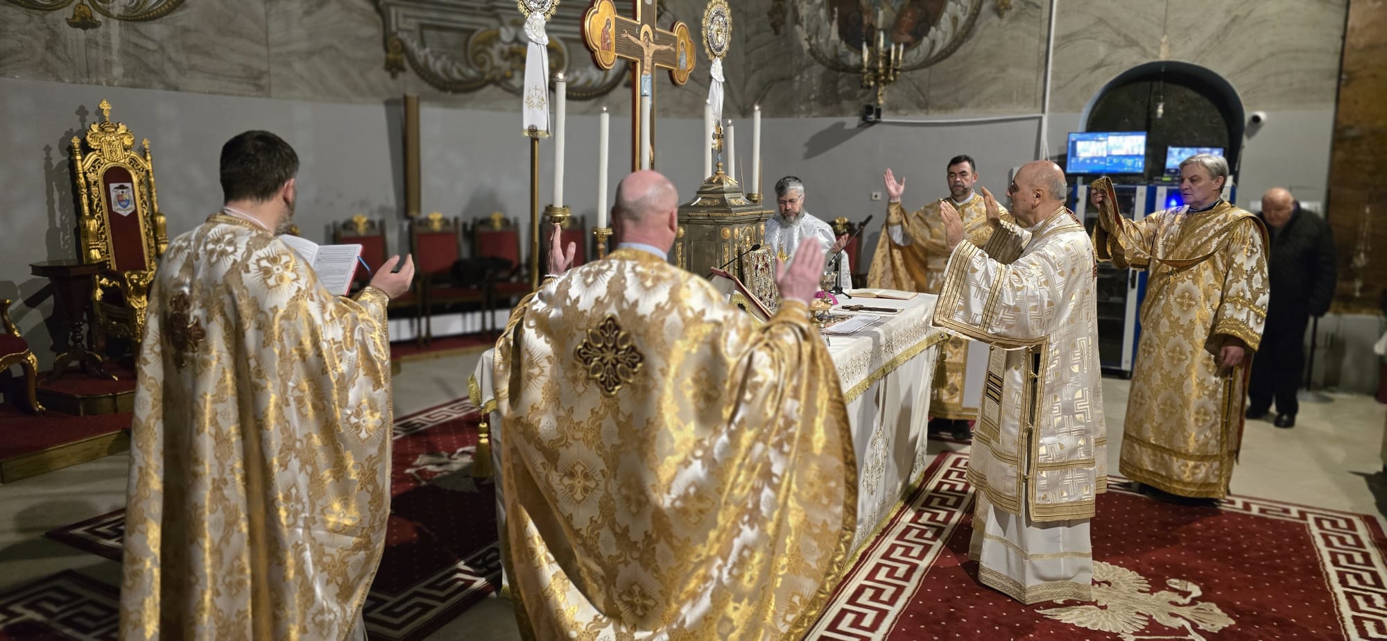Sărbătoarea „Întâmpinarea Domnului Nostru Isus Cristos în Templu” în ...
